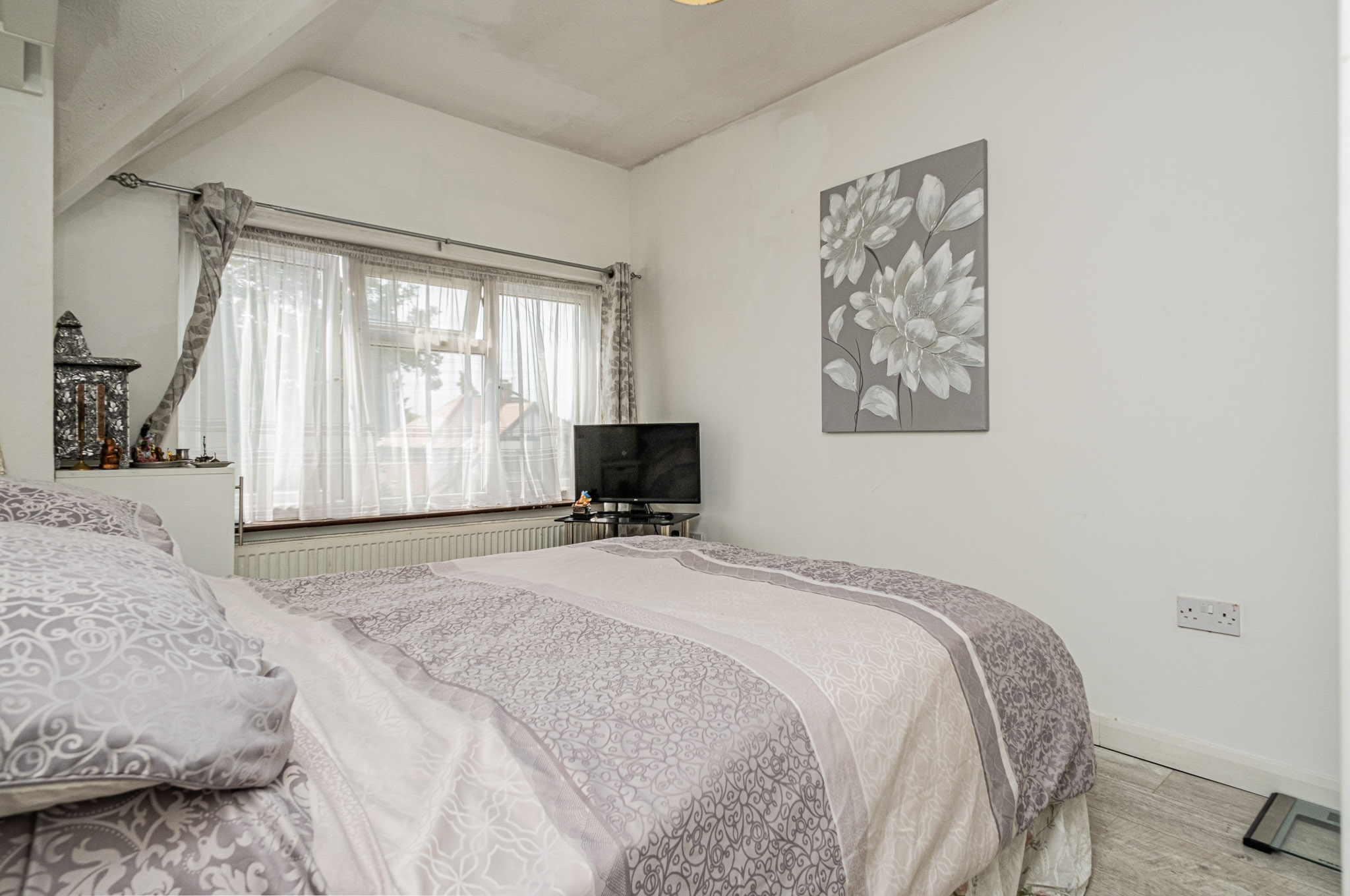 Long Elmes, Harrow - Brian Cox