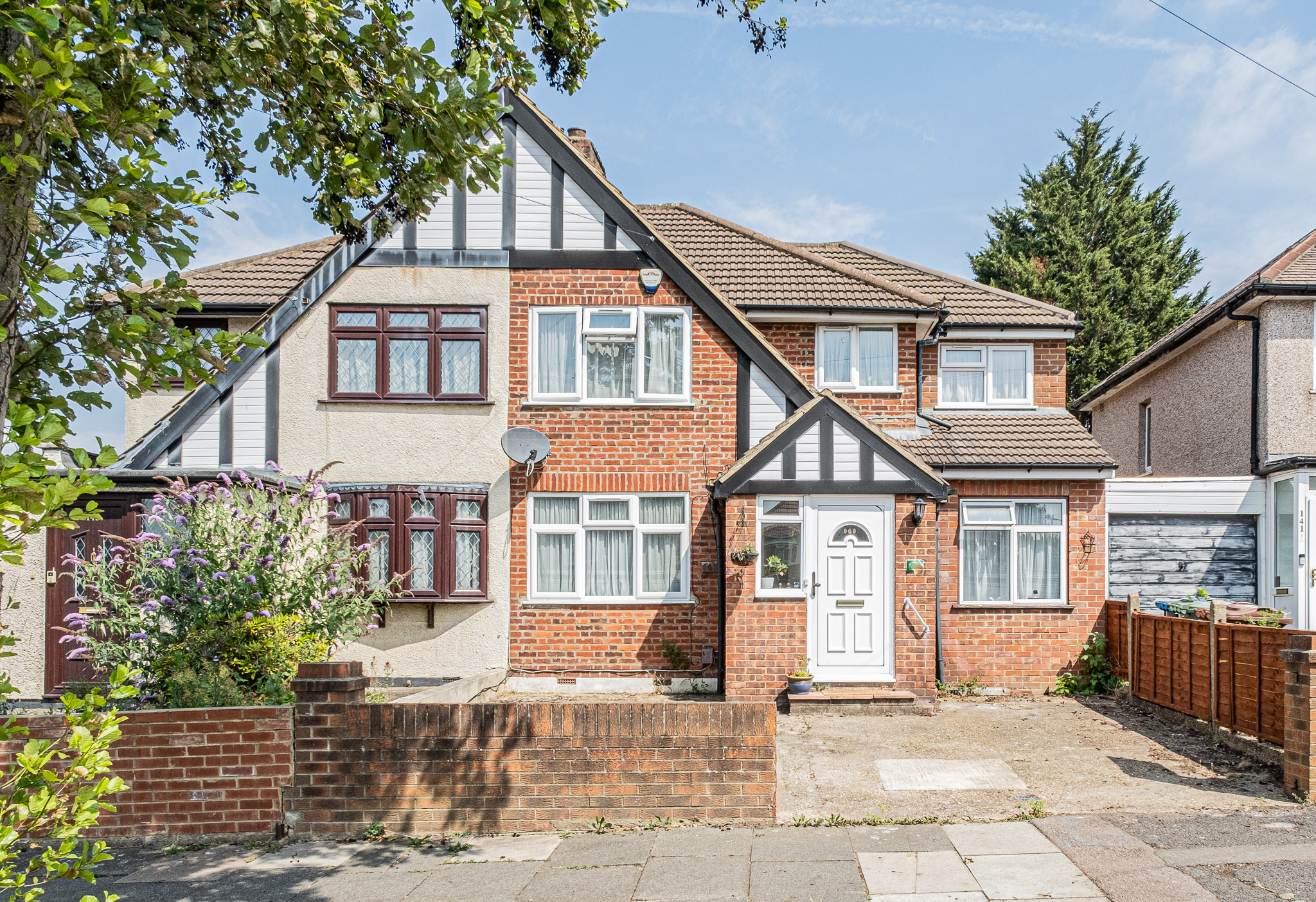 Long Elmes, Harrow - Brian Cox